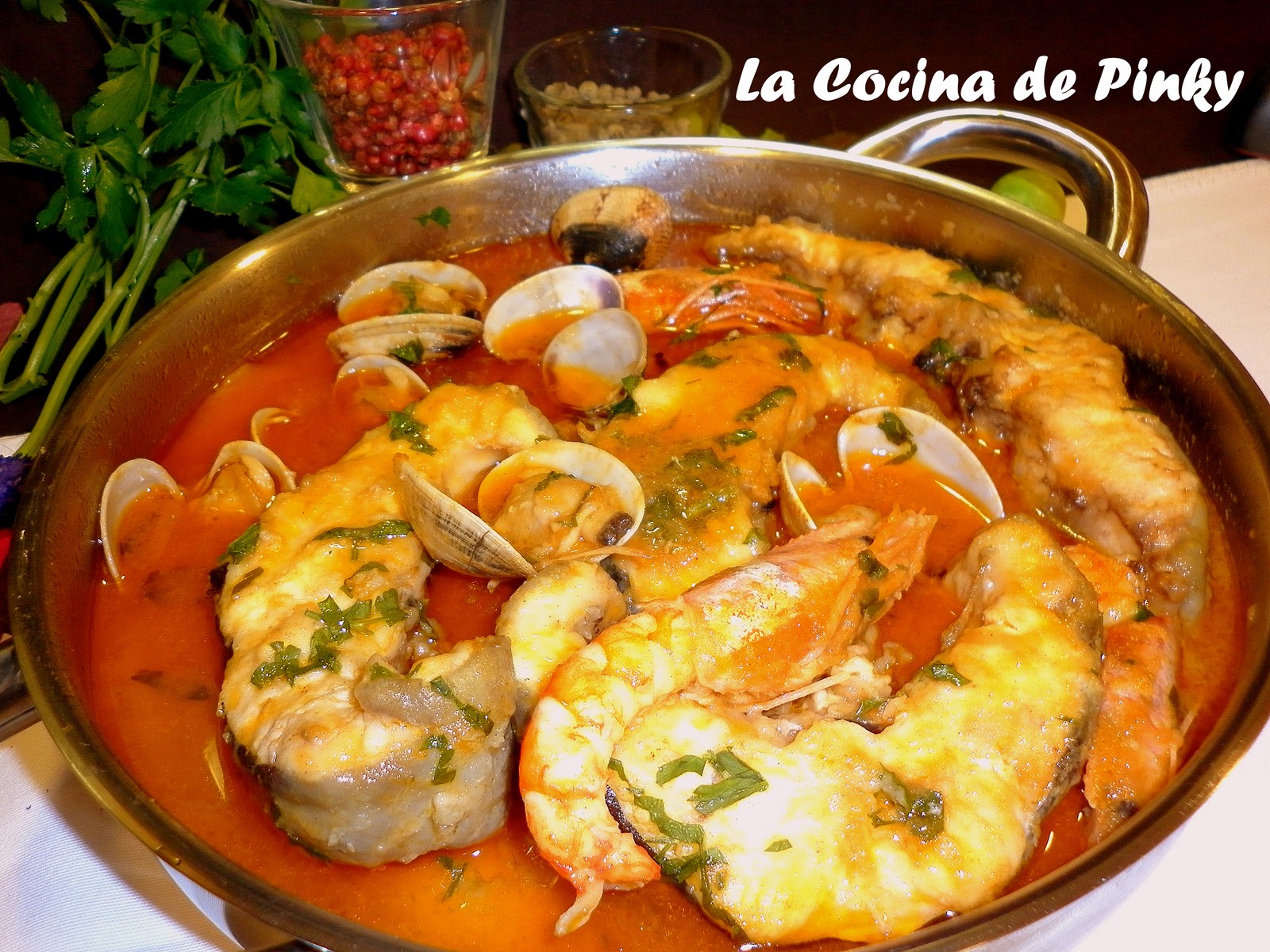 LA COCINA DE PINKY: CONGRIO CON ALMEJAS Y LANGOSTINOS